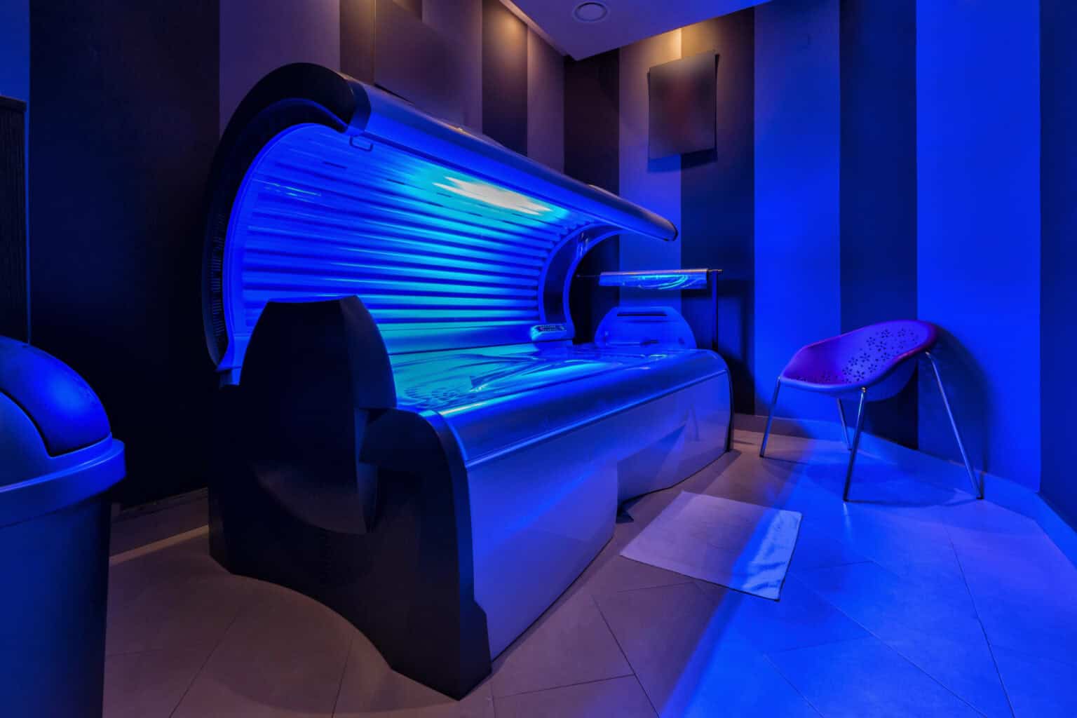 What Is A Hybrid Tanning Bed? - Good Looking Tan